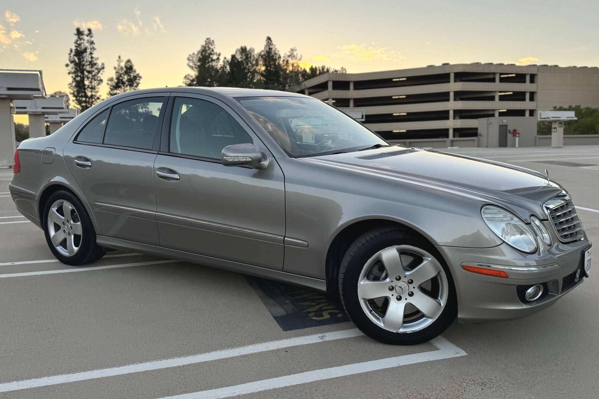 2007 Mercedes-Benz E550 4Matic Sedan for Sale - Cars & Bids