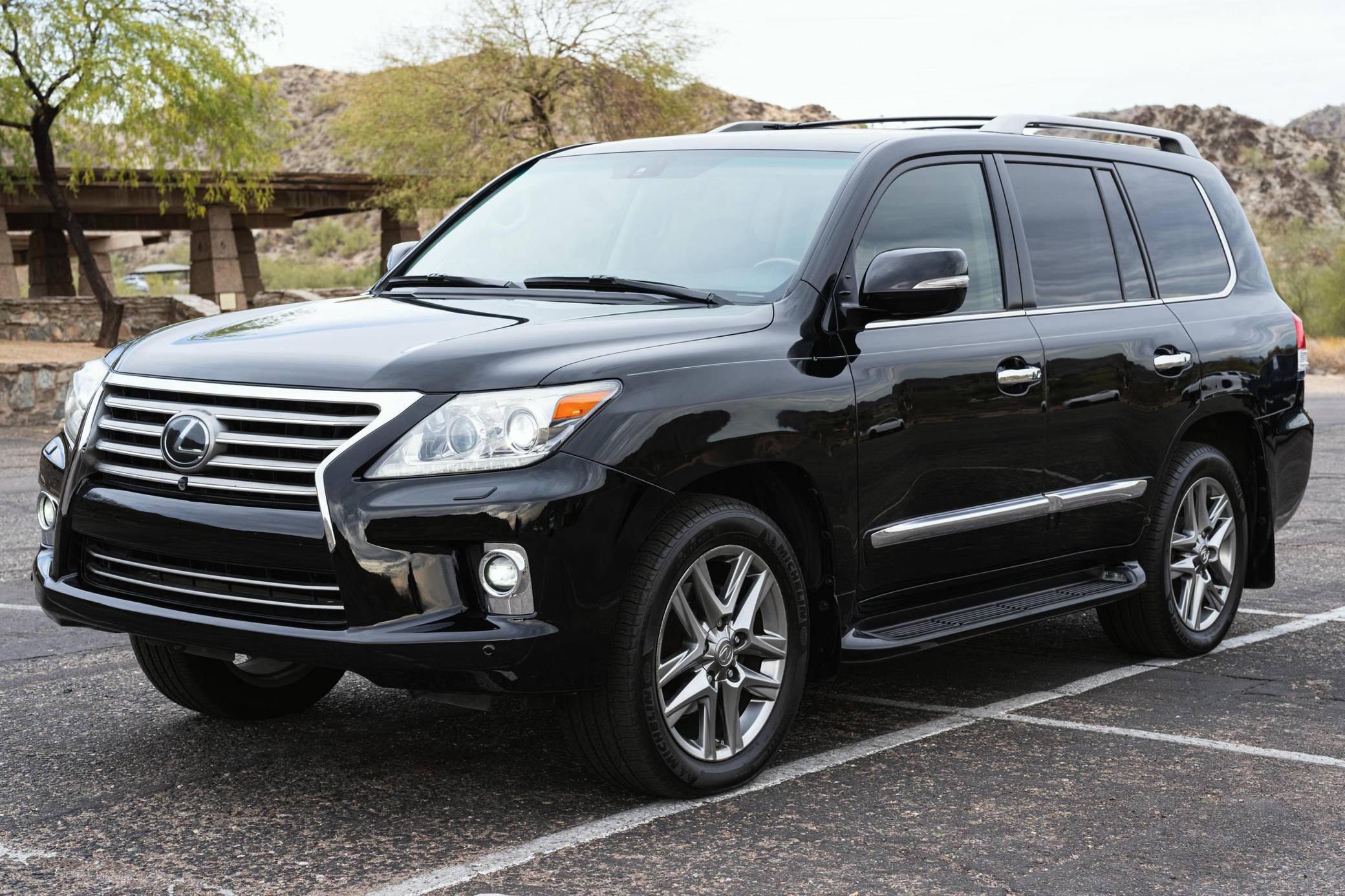 2014 Lexus LX 570 for Sale - Cars & Bids