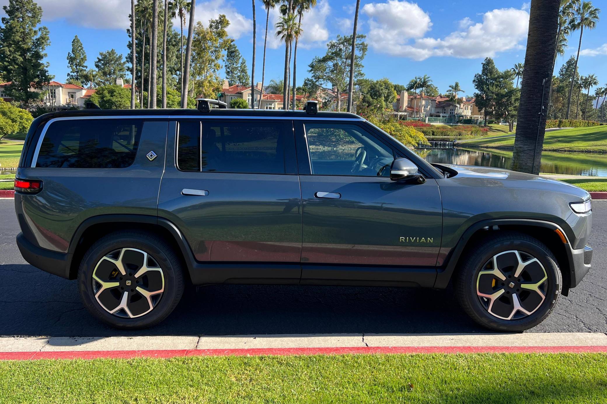 2023 Rivian R1S Adventure Edition for Sale - Cars & Bids