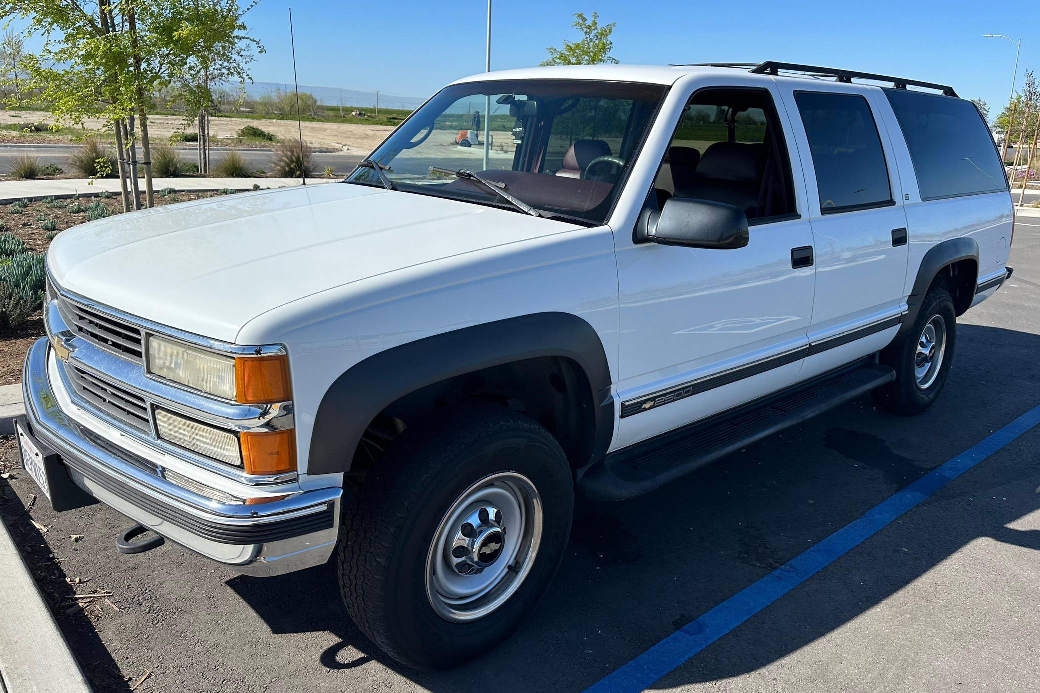 1996 Chevrolet Suburban 2500 LT 4x4 for Sale - Cars & Bids