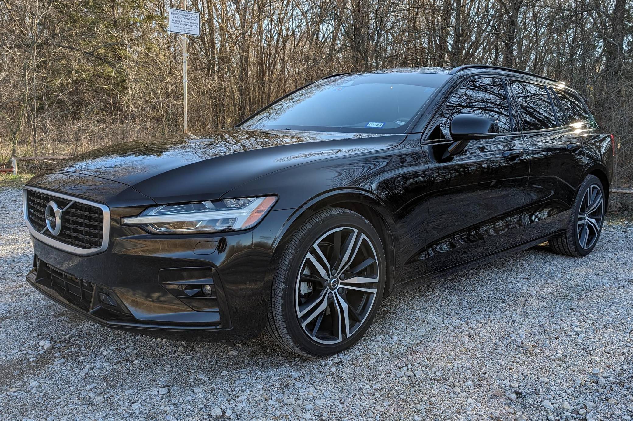 2020 Volvo V60 T5 R-Design for Sale - Cars & Bids