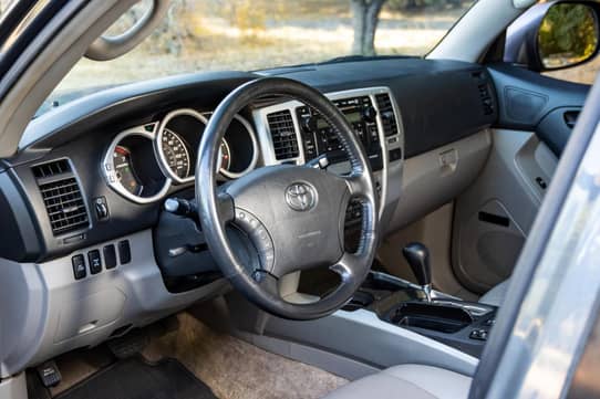 2004 Toyota 4Runner Limited 4x4 for Sale - Cars & Bids