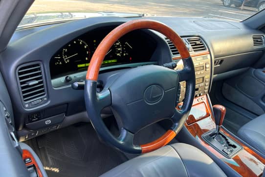 2000 Lexus LS400 for Sale - Cars & Bids