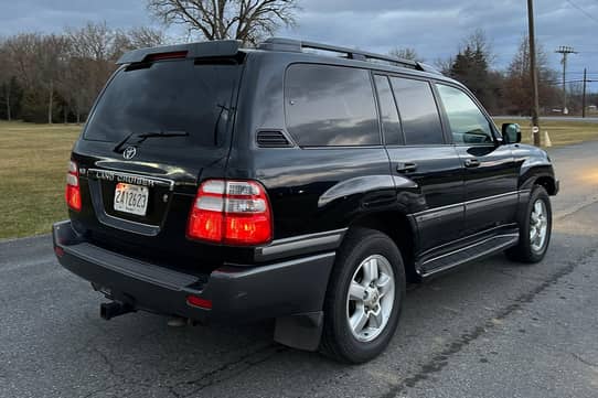 2004 Toyota Land Cruiser for Sale - Cars & Bids