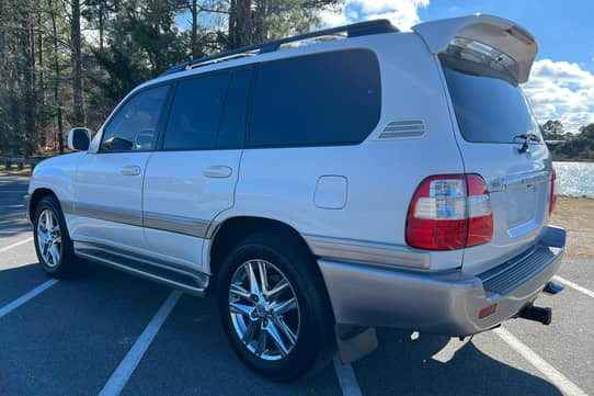 2005 Toyota Land Cruiser for Sale - Cars & Bids