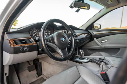 Exciting Bmw 550i 2008 Interior Pictures
