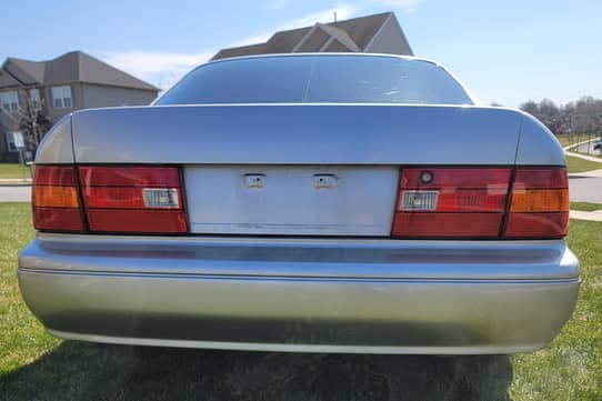 2000 Lexus LS 400 for Sale - Cars & Bids