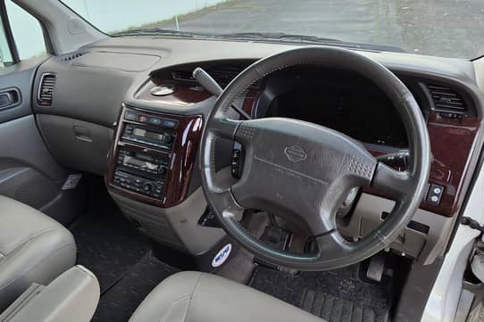1998 Nissan Elgrand Caravan X for Sale - Cars & Bids