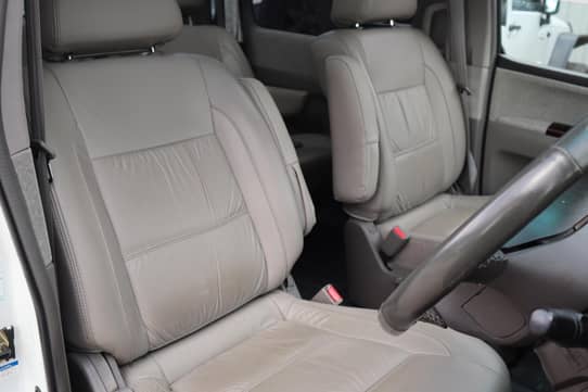 1998 Nissan Elgrand Caravan X for Sale - Cars & Bids