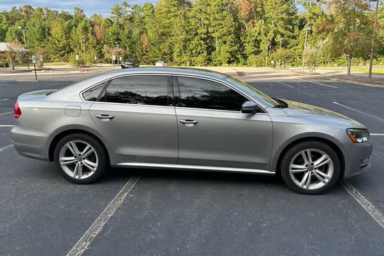 2014 Volkswagen Passat TDI SEL Premium for Sale - Cars & Bids