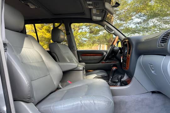2002 Lexus LX 470 for Sale - Cars & Bids
