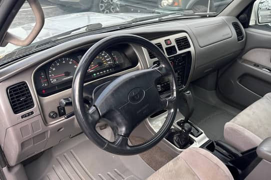 2001 Toyota 4Runner SR5 4x4 for Sale - Cars & Bids