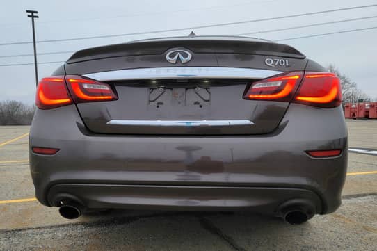 2016 Infiniti Q70L for Sale - Cars & Bids