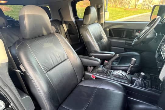 2013 Toyota FJ Cruiser for Sale - Cars & Bids