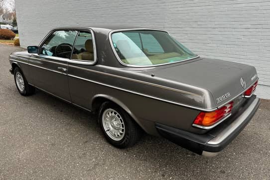 1983 Mercedes-Benz 300CD for Sale - Cars & Bids