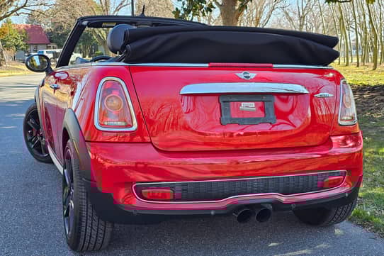 2010 Mini Cooper Convertible John Cooper Works for Sale - Cars & Bids