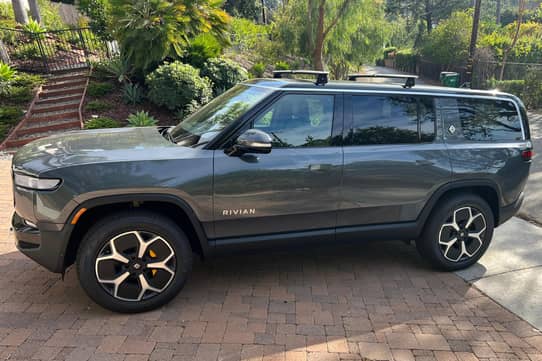 2023 Rivian R1S Adventure Edition for Sale - Cars & Bids