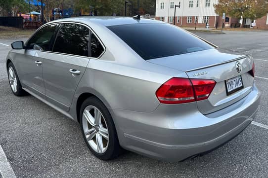 2014 Volkswagen Passat TDI SEL Premium for Sale - Cars & Bids