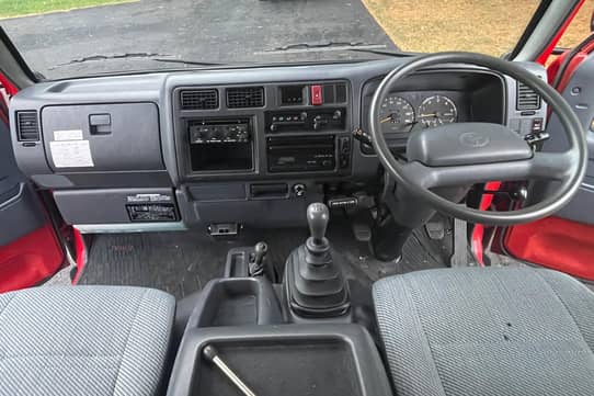 1996 Toyota Dyna 200 4x4 Fire Truck for Sale - Cars & Bids