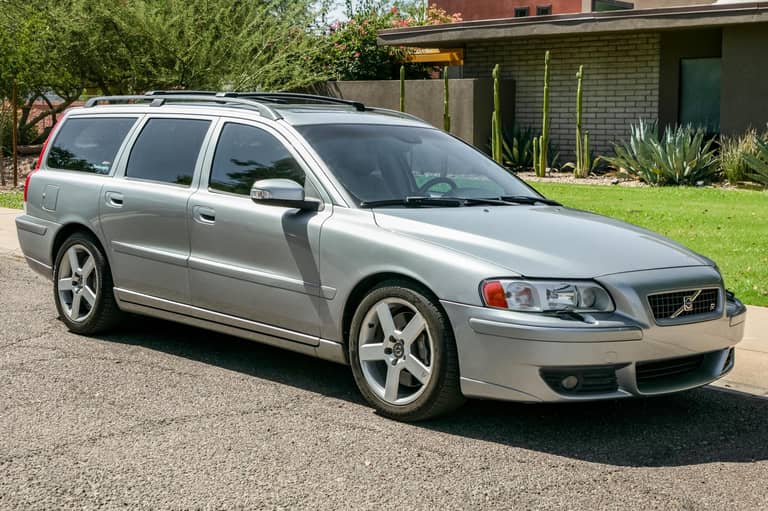 Used Volvo V70 for Sale - Cars & Bids