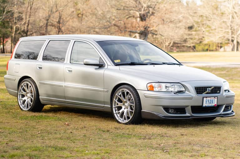 Used Volvo V70 for Sale - Cars & Bids